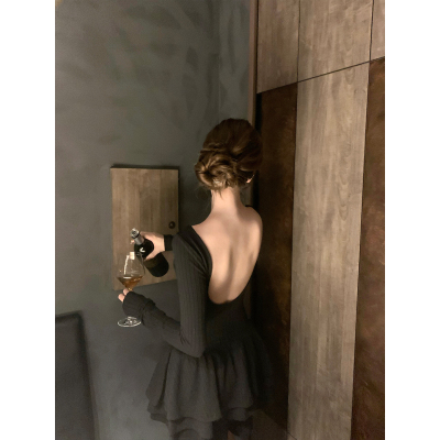 GYOKUU【京洛再无佳人】黑色露背针织连衣裙