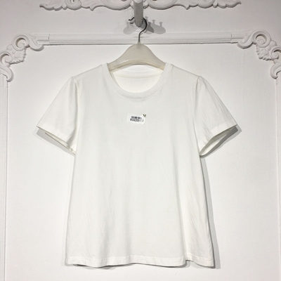 歌J系列 8322S176 时尚T恤品牌女装折扣颦