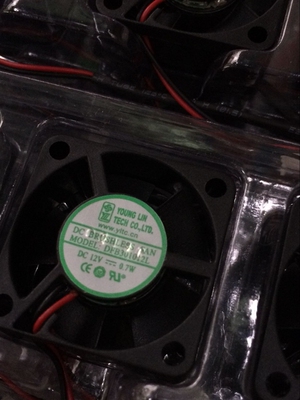 全新永林兴YOUNG LIN 3010 12V 0.7W DFB301012L 双滚珠散热风扇