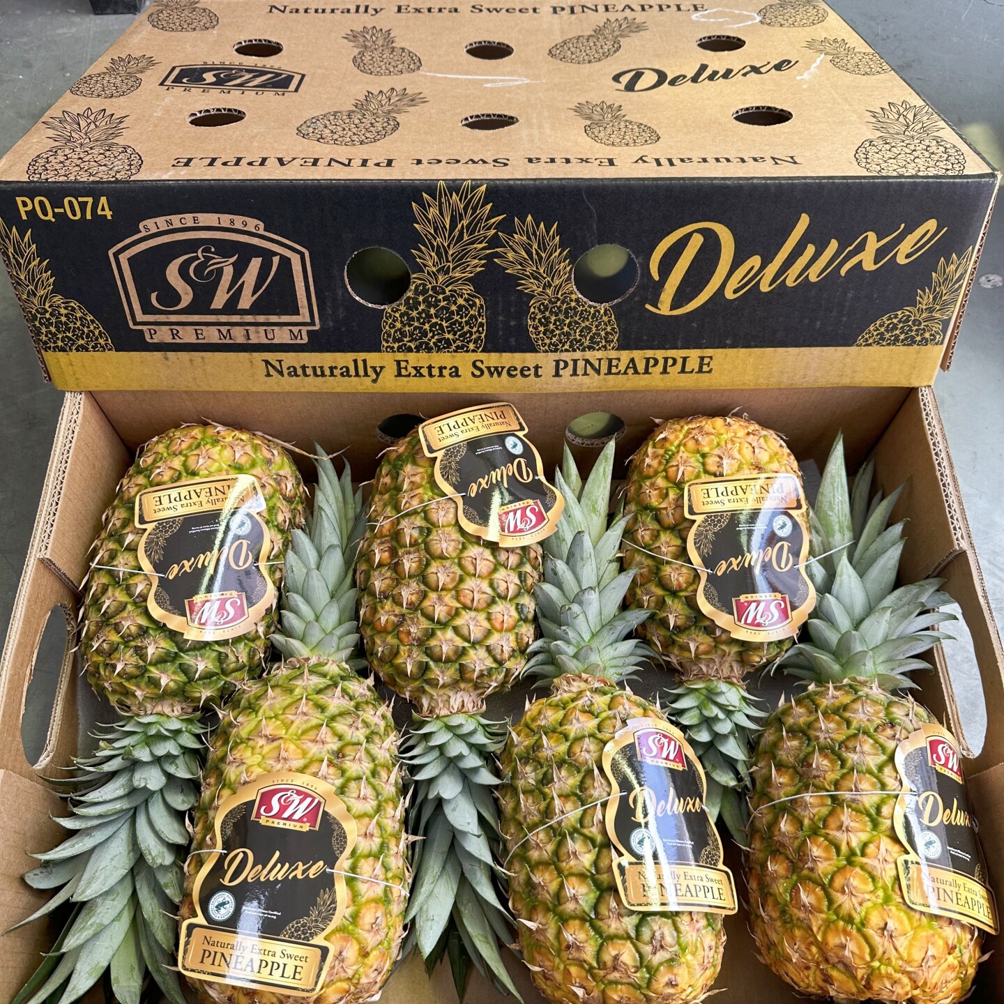正宗佳农菲律宾进口凤梨蜂蜜凤梨2颗装好SW小果新鲜水果菠萝包邮