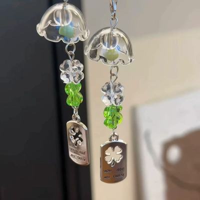 水母头幸运四叶草风铃手机壳挂件