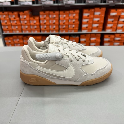 犇犇运动Nike/ TERRA MANTA SUEDE 女子低帮休闲鞋IM5362-101
