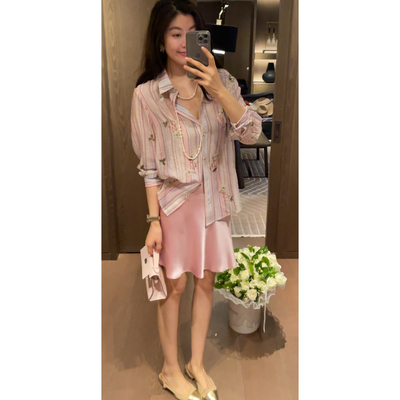 2N.COU妮蔻26春新款撞色图案刺绣长袖衬衫女轻薄减龄气质翻领上衣