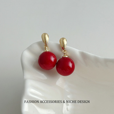 复古安可拉红珍珠吊坠耳钉车厘子小众设计感时尚轻奢感耳饰女