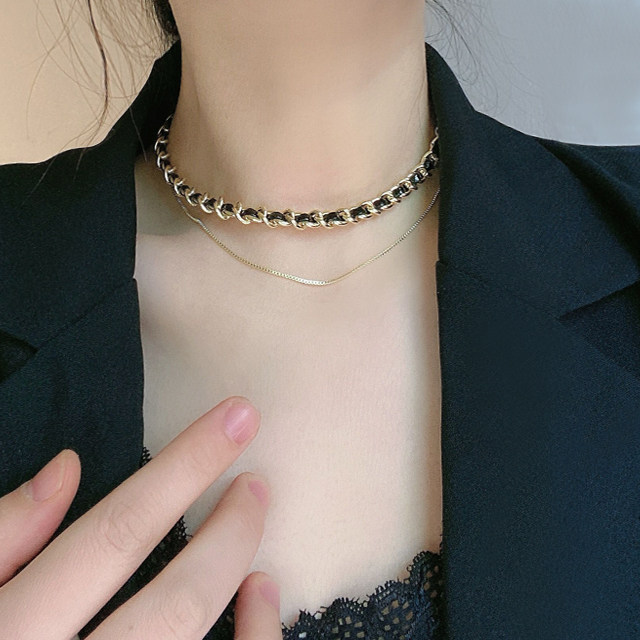 高级感复古配饰项链女辣妹金属链条PU皮质叠戴锁骨链小众choker