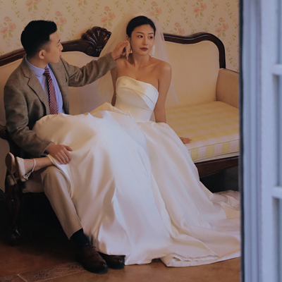 韩式缎面抹胸显瘦A摆婚纱森系仙0