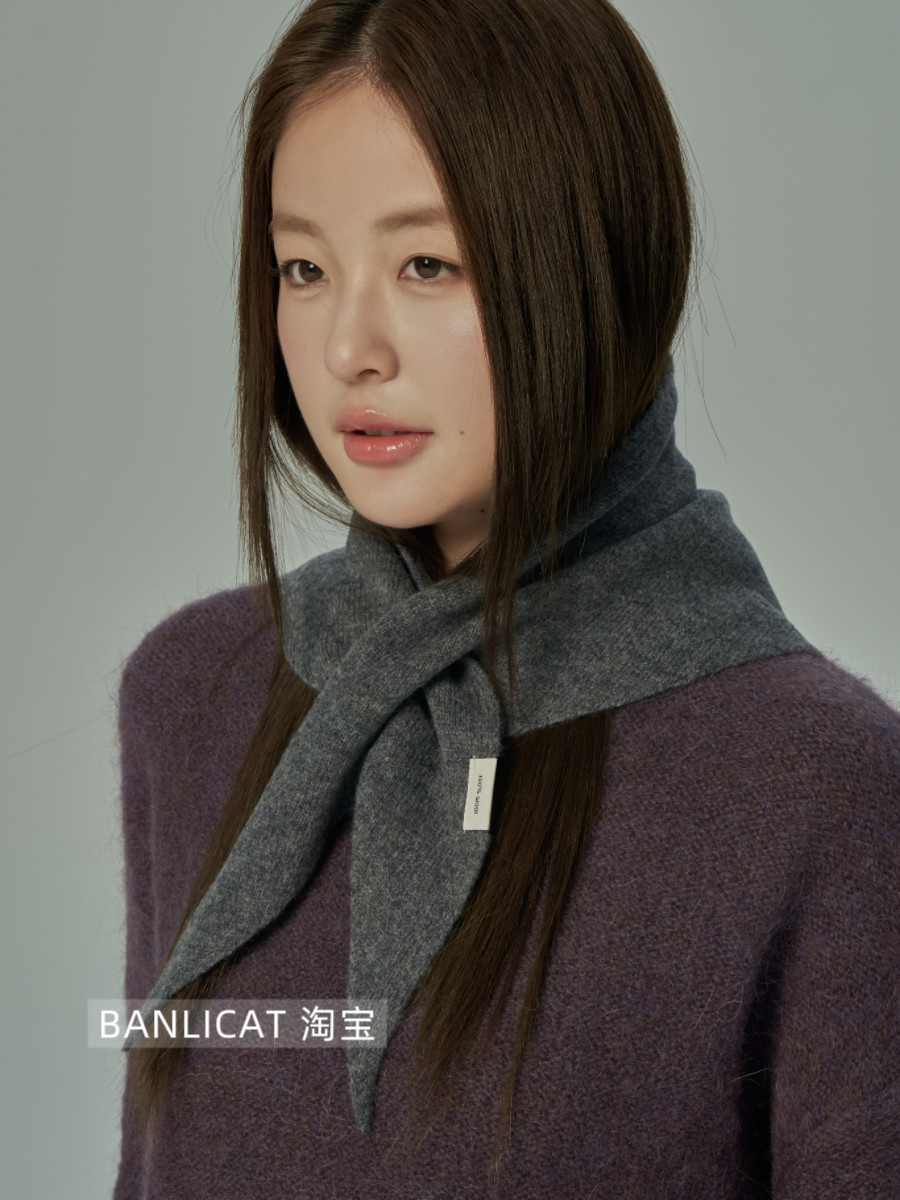 韩系氛围感气质灰纯羊毛三角巾女 秋冬保暖装饰领巾披肩小围巾男