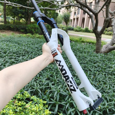 玛卡威气压锁死快拆前叉