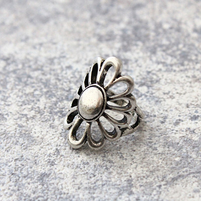 日本OSEWAYA戒指LIMITED NUMBER银河阿克塞复古风镂空花朵指环女