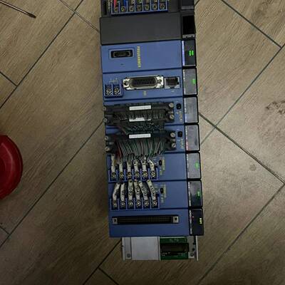 可议价横河PLC F30U20。F3SP25