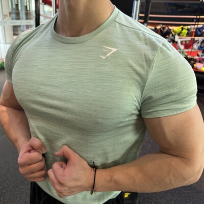 GYMSHARK鲨鱼修身速干透气短袖T