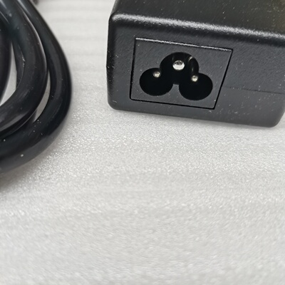 三星悦彩液晶显示屏S24E360HL S24E390HL S22E360H 14V电源适配器