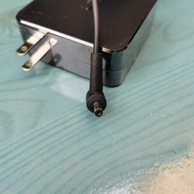 适用华硕灵耀S5300U U3300F U4300F笔记本电脑充电源器线65W