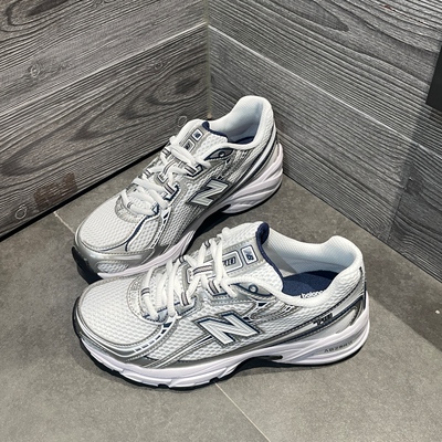 New Balance NB 740 复古舒适低帮跑步鞋 男女同款 白色  U740WN2