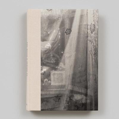 【预售】法扎尔·谢赫与特里·坦佩斯特·威廉姆斯：月亮在我们身后 Fazal Sheikh & Terry Tempest Williams 英文进口摄影图书