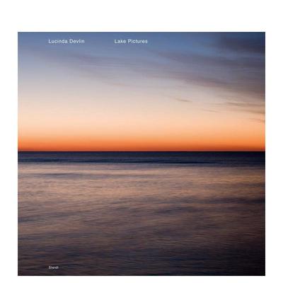 【预售】Lucinda Devlin: Lake Pictures露辛达·德夫林:湖 英文进口原版摄影集外文图书籍 Lucinda Devlin