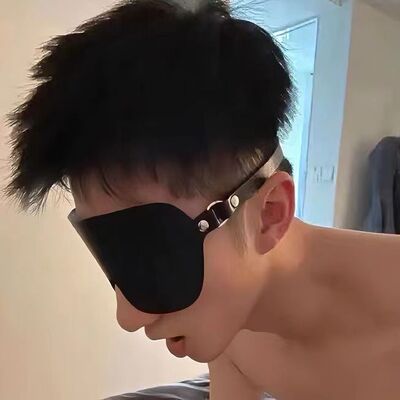 男生眼罩体育生1S可调节皮革眼罩肌肉男0M禁欲系黑色遮光睡眠眼罩