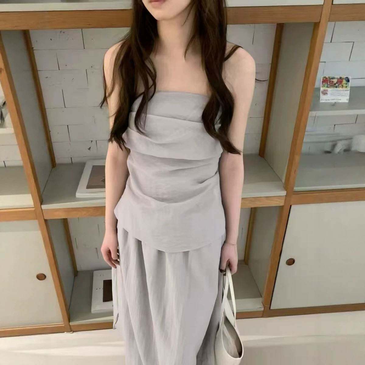 2夏季新款韩系浅灰堆褶抹胸半身裙套装女 气质收腰显瘦休闲两件套