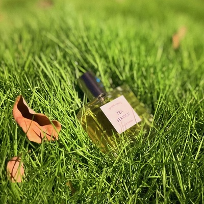 茶水服务香水TeaServic茶色服务