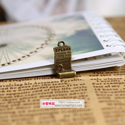 新品-18*10MM合金证书Diploma 古青铜 6元30个 2L94