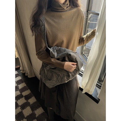 JMWOMEN 芥绿色复古简约高领毛衣女2025冬季加厚修身百搭打底上衣