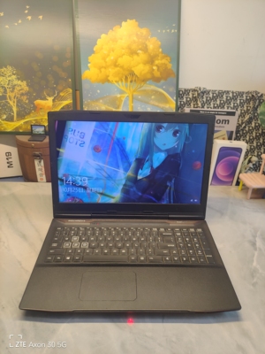 二手机械革命X2游戏本 i7六核GTX1050Ti 4G独显 16G内存 512G固态