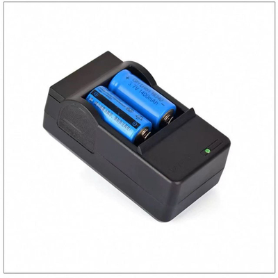 全息558电池16340充电器3.7V锂电池快速智能双槽手电筒电池充电器