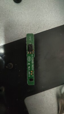 TCL L32F3370 L43F3370B L48F3310遥控接收板 40-F3300B-IRB2XG