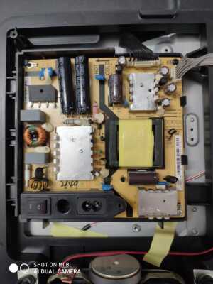 TCL L32F2360电源板81-PWE032-PW3 PE3201测好