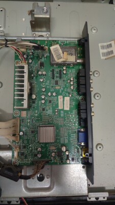 海信TLM3207 TLM32E29 LTM3233N TLM2233主板E/RSAG7.820.996A