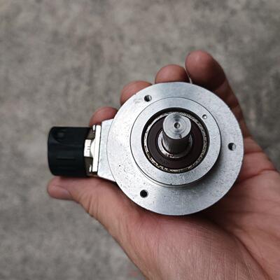 ifm易福门编码器RV6140 工厂备用件 未使用没 有