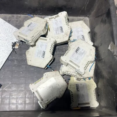 议价BST Prologic DO 8模块，型号FBMDO08B