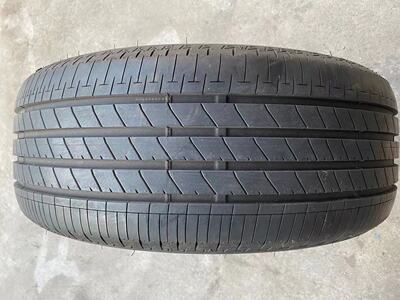 普利司通轮胎215/45R18 89W T005A 适配马自达3昂克赛拉马自达6蓝