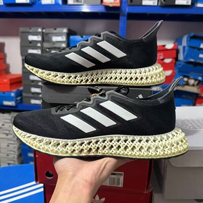 4DFWD3男子减震轻便透气跑步鞋