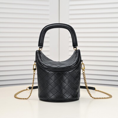 bag handbag时尚牛皮女士手提包单肩包斜挎链条百搭休闲水桶包
