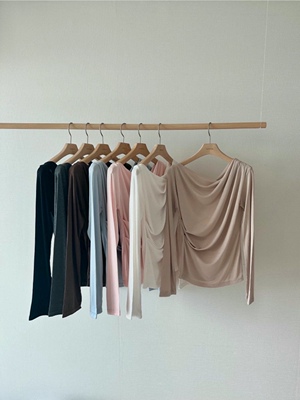 直邮 afarrier 25fw 温柔慵懒风褶皱显瘦修身打底衫长袖T恤女秋装