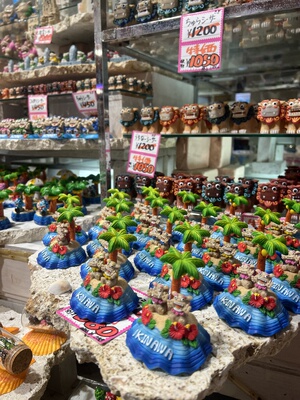 日本冲绳特产狮子吉祥物摆件装饰彩色款式多样