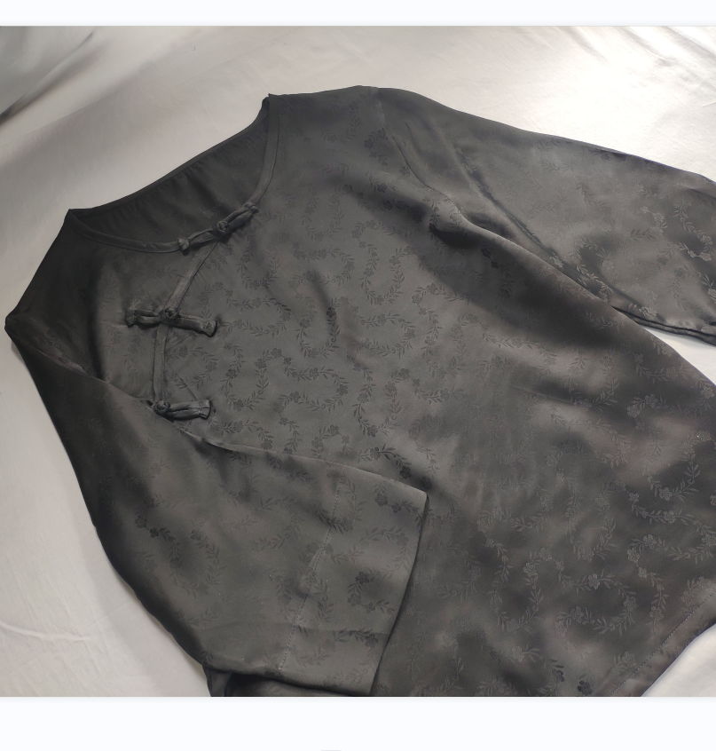 青辰原创春夏款V领斜襟黑色提花细腻锦缎改良汉服上衣女茶服薄款