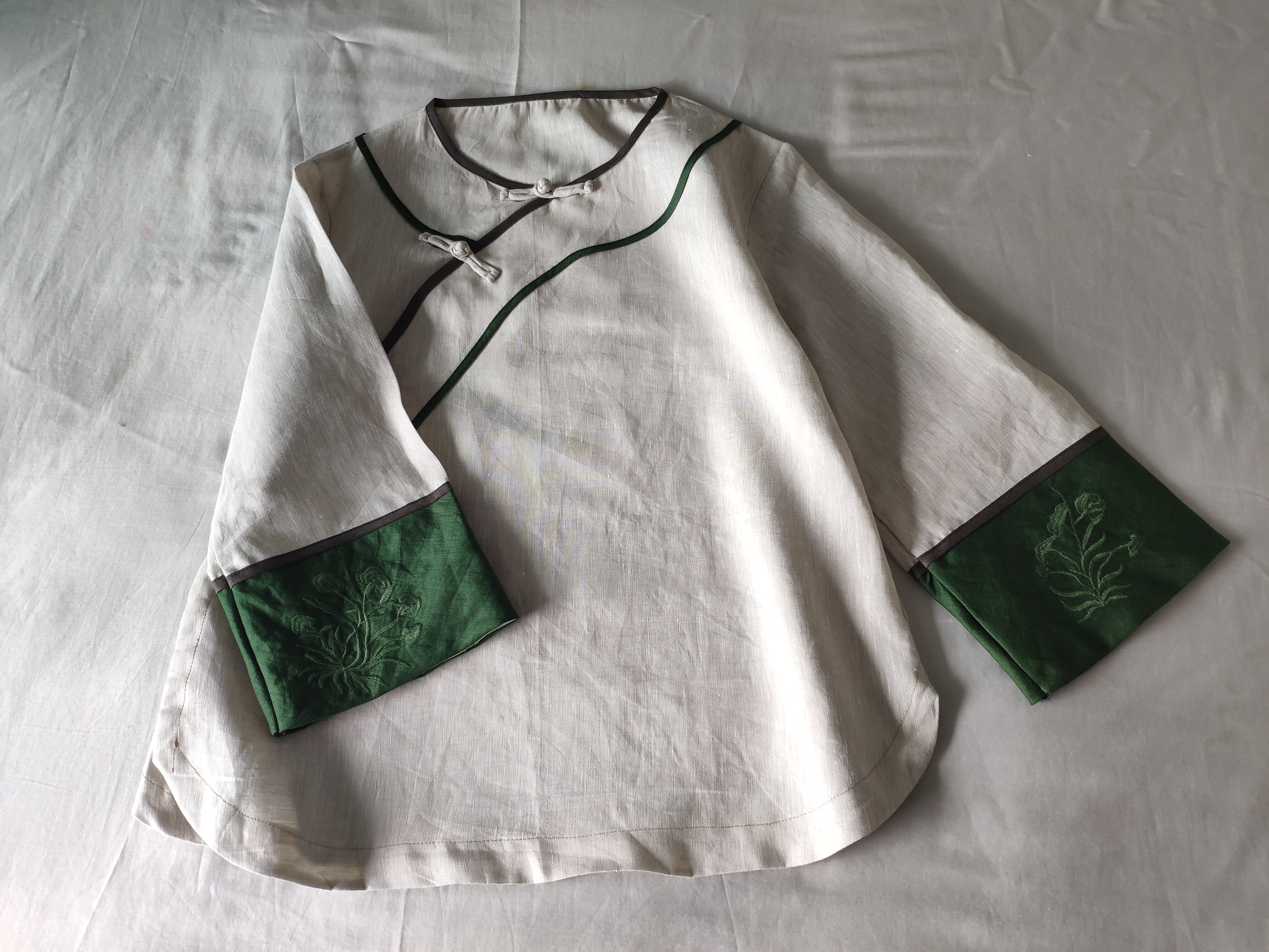 青辰原创自制春夏款纯亚麻汉服上衣女全开襟绣花衬衫茶服日常