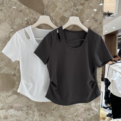 欧洲站2026夏季新款领镂空小心机百搭修身显瘦套头款小版短T6E201