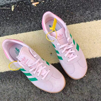Adidas三叶草正品GAZELLE女子夏季复古低帮休闲板鞋T头鞋JI2713