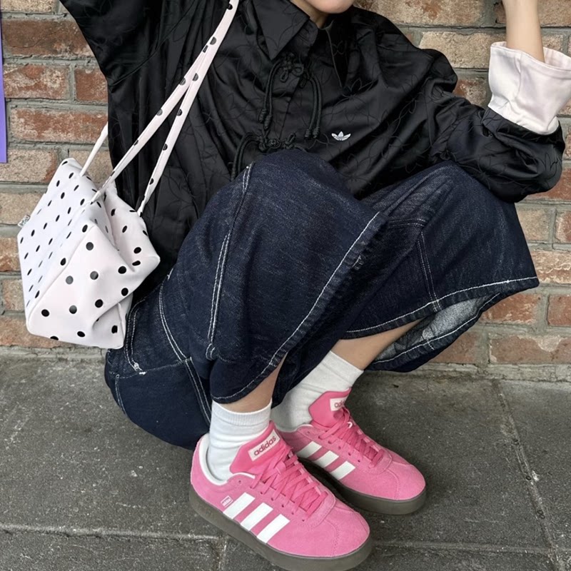 Adidas阿迪达斯2026爆款德训鞋夏季多巴胺休闲鞋男女粉色运动板鞋