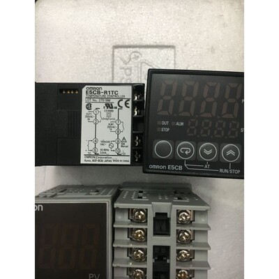 正品温控器E5CB-R1TCD E5CB-R2TC Q1P E5CWL-R1TC Q1TC R1PD R2P