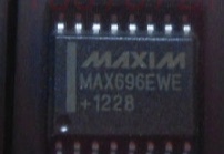 MAX696CWE  MAX696EWE  MAX696  SOP16  7.2MM
