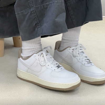 耐克/Nike Air Force 1 LV8 大童空军一号运动休闲板鞋HF6924-100