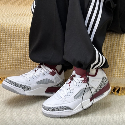 JordanSpizikeLow篮球鞋