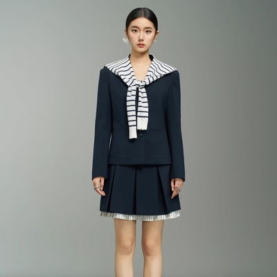 海军领短款西装外套女