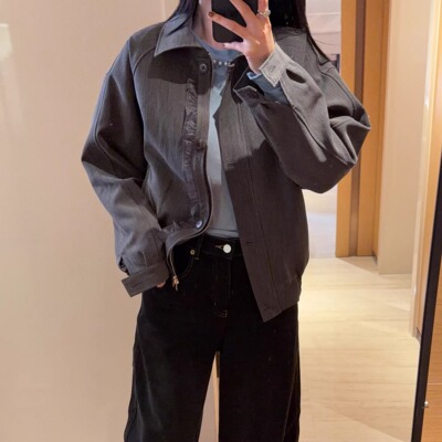 木耳花边小翻领灰色外套