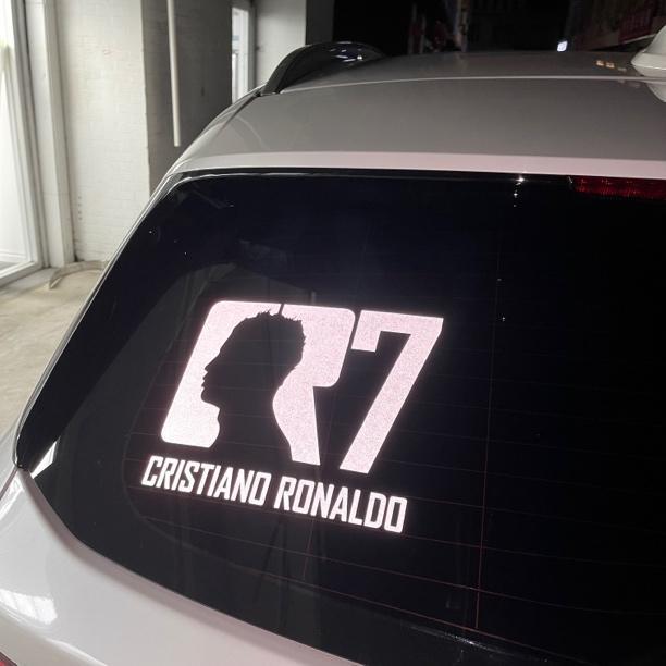 创意汽车贴纸装饰反光CR7车贴