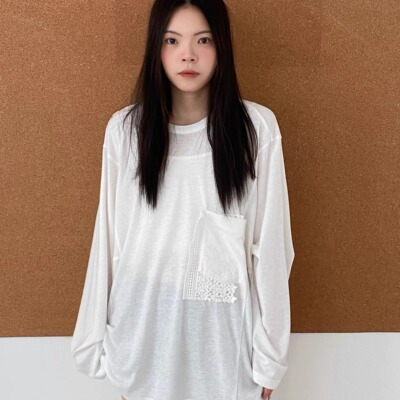 MACQNF22829MQ时尚个性宽松休闲长袖T恤女花边大版圆领上衣